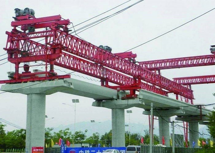 Beam Launcher untuk jembatan besar, jalan raya, dan layang. Meluncurkan ...